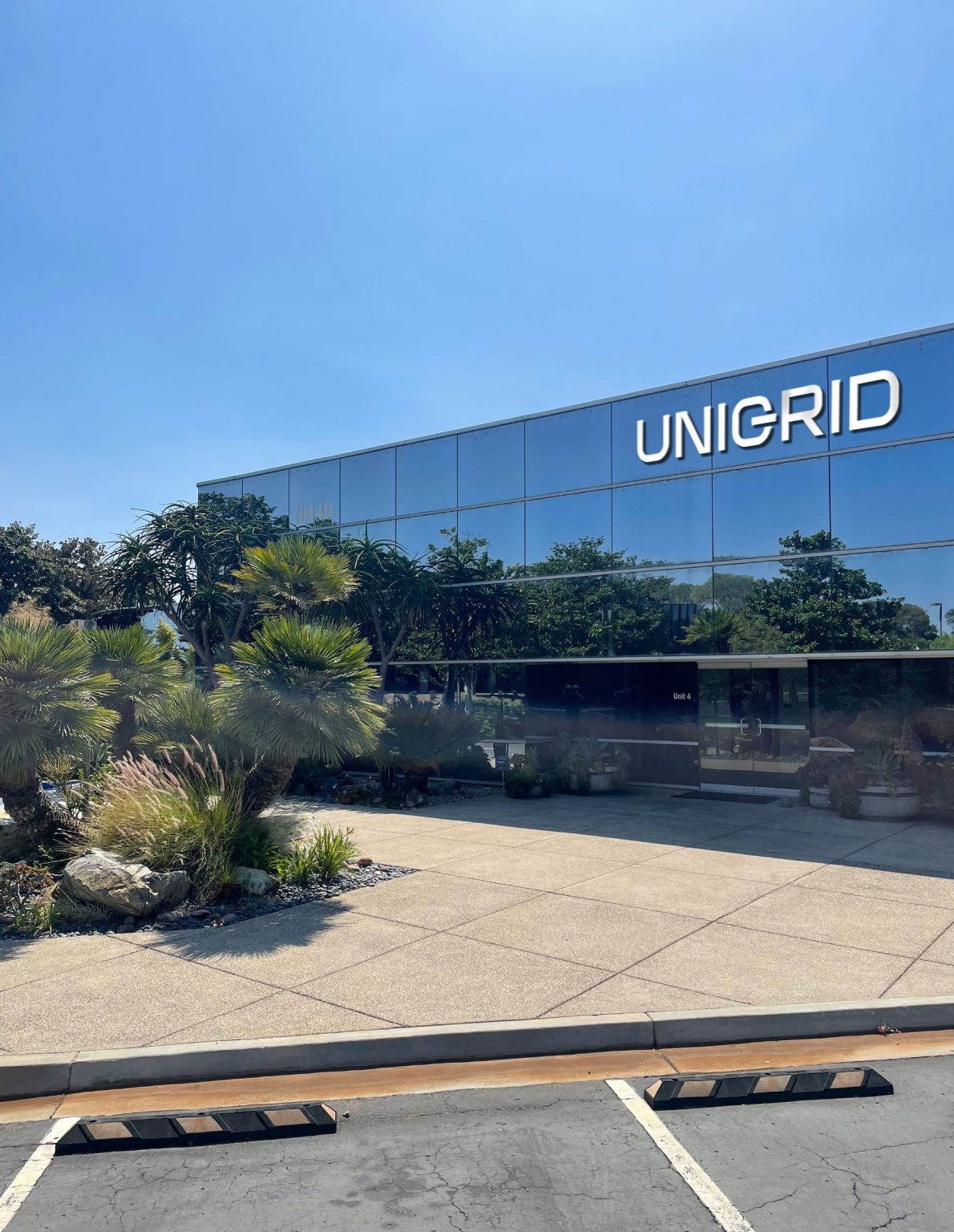 Team - Unigrid